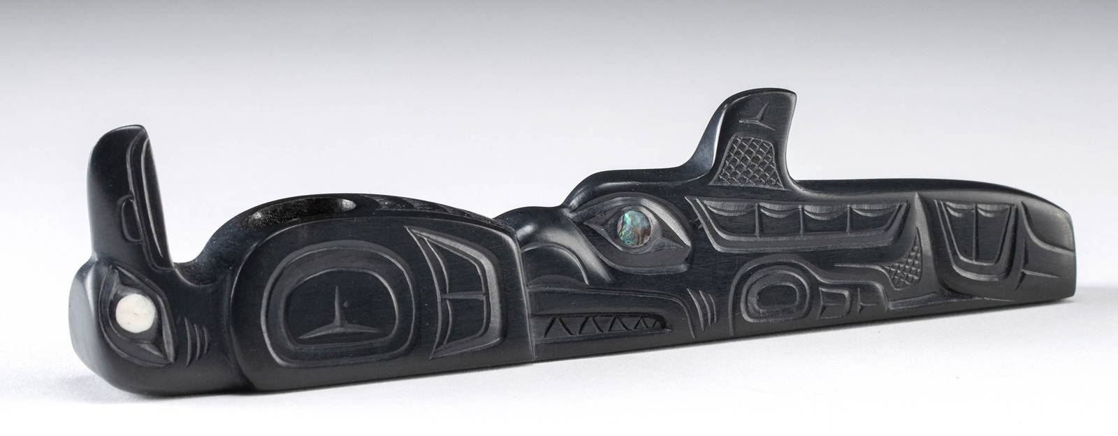 Nwc Argillite Pipe By Glen Pollard - Whale & Raven Auction