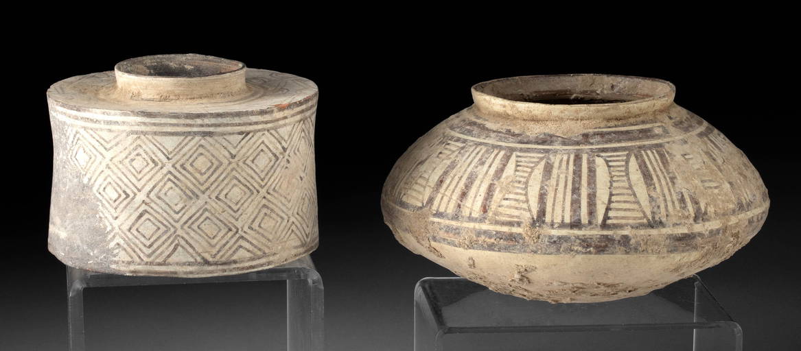 Ancient Indus Valley Pottery Vessels (pr)