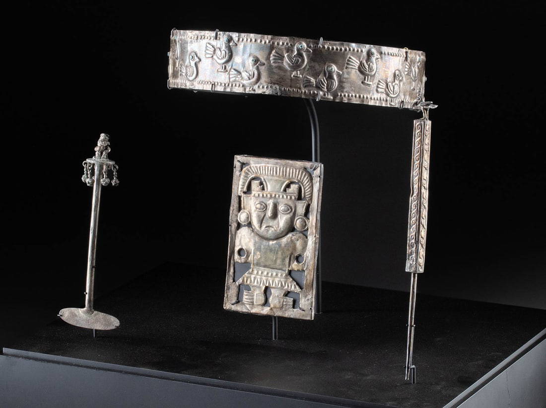 Superb Chimu Silver Crown, Tumi, Plaque & Scepter Auction