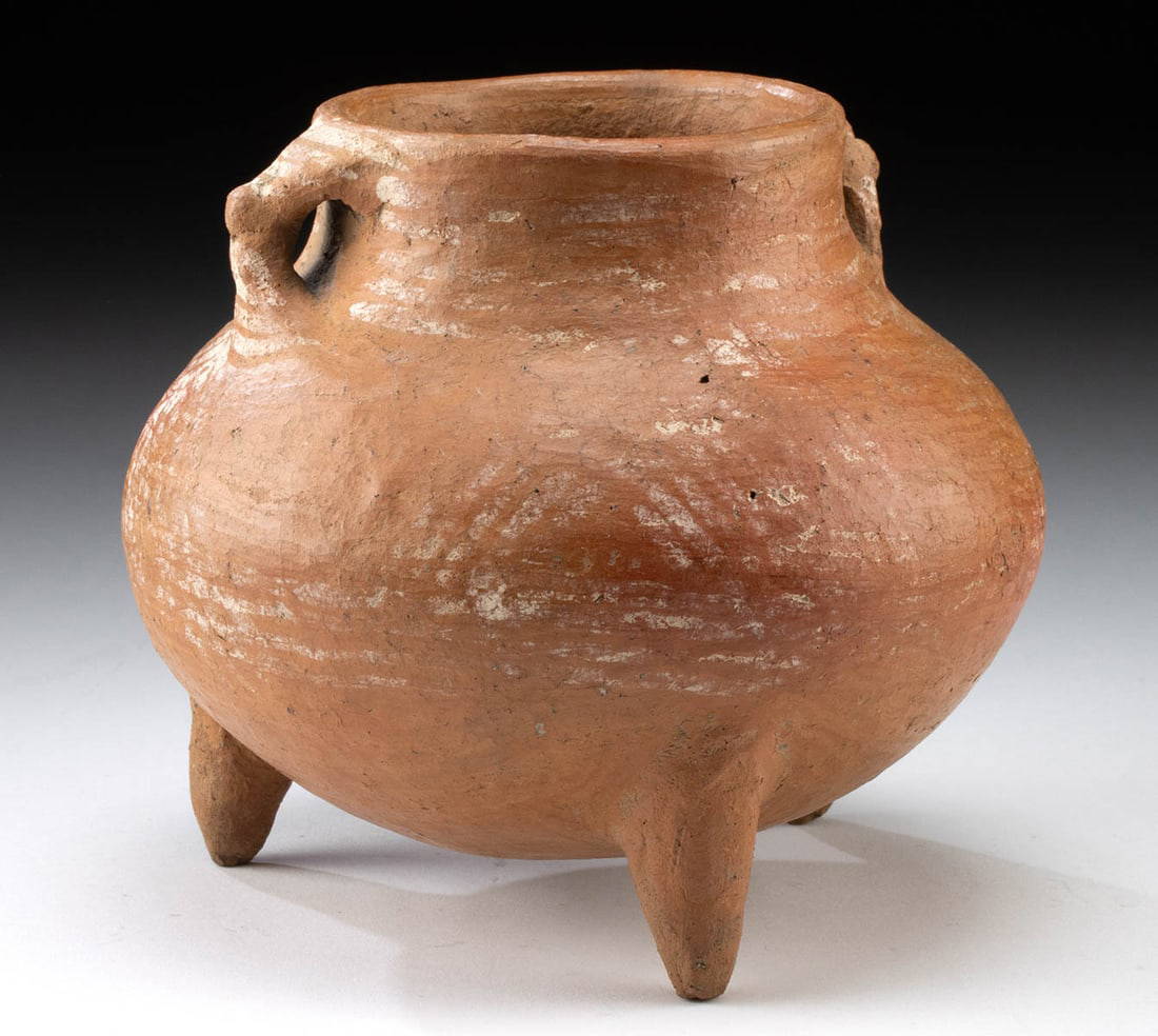Costa Rican Pottery Tripod Jar W/ Linear Motifs - Jul 28, 2025 ...