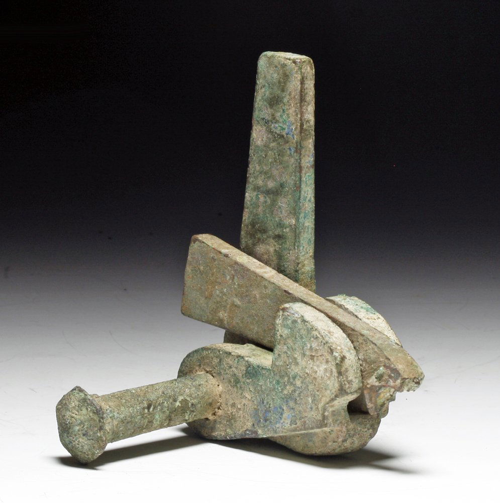 Chinese Han Dynasty Bronze Crossbow Mechanism