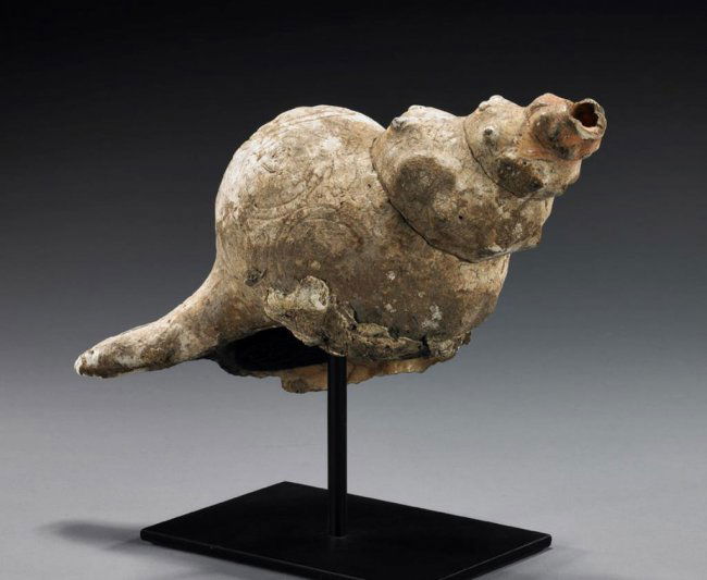 Maya Carved Shell Trumpet : Lot 485