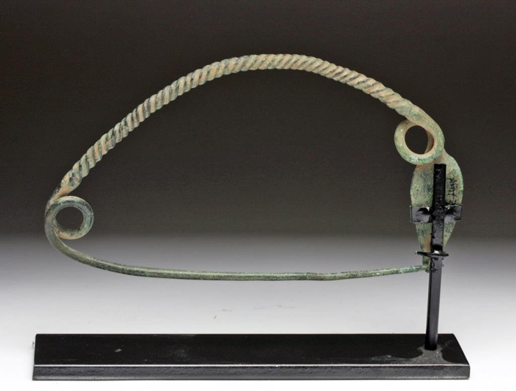 Large Roman Bronze Fibula / Toga Pin