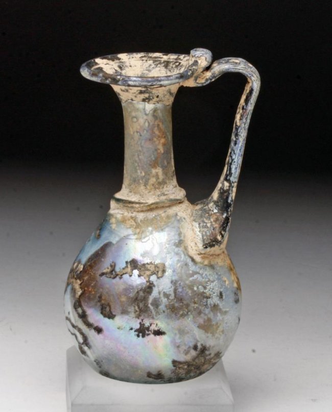 Delicate Roman Glass Pitcher : Lot 53