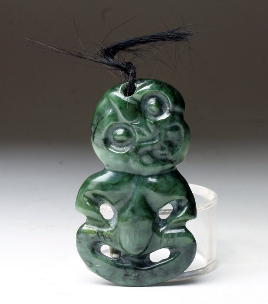 Maori Greenstone Amulet - Hei Tiki