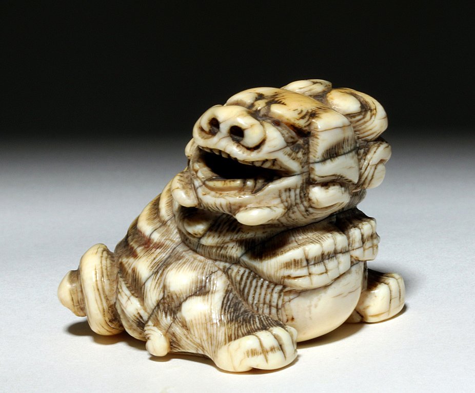 Japanese Edo / Meiji Ivory Netsuke - Tiger
