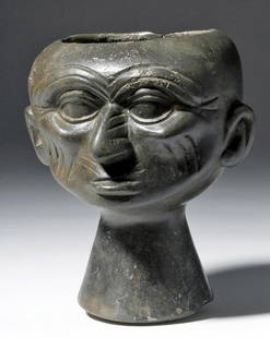 Portrait Vase. Mochica. Pottery. Perù