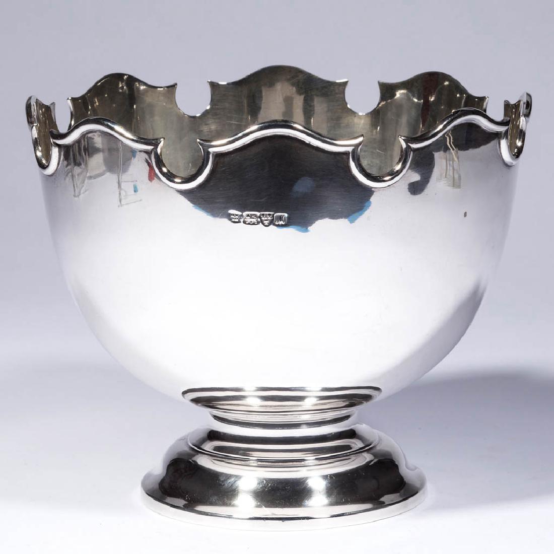 ENGLISH STERLING SILVER MONTEITH BOWL - Apr 29, 2017 | Jeffrey S. Evans ...
