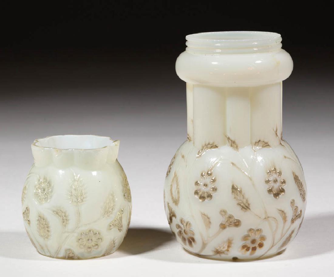 FINDLAY ONYX SUGAR SHAKER AND TOOTHPICK HOLDER