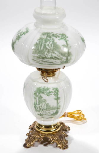 Enamel Decorated Hunt Scene Parlor / Gone With The Wind