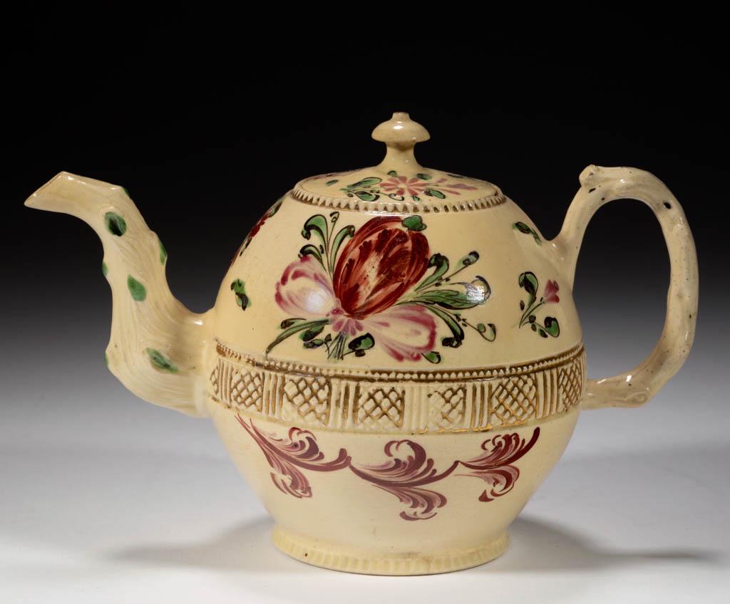 ENGLISH CREAMWARE CERAMIC TEAPOT AND COVER - Nov 15, 2019 | Jeffrey S ...