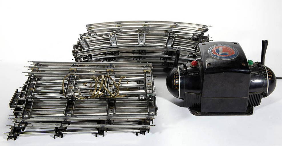 STANDARD GAUGE TRAIN TRACK WITH LIONEL TRANSFORMER, - Dec 07, 2019 ...