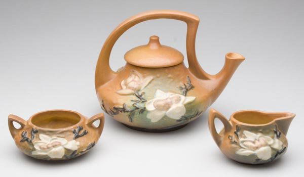 Roseville Magnolia Three Piece Tea Set