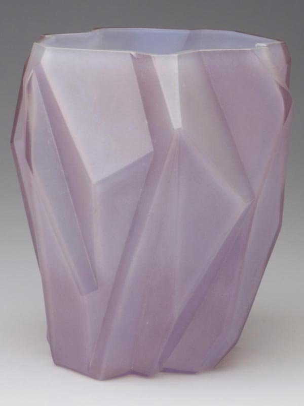 138: CONSOLIDATED GLASS CO. RUBA ROMBIC VASE