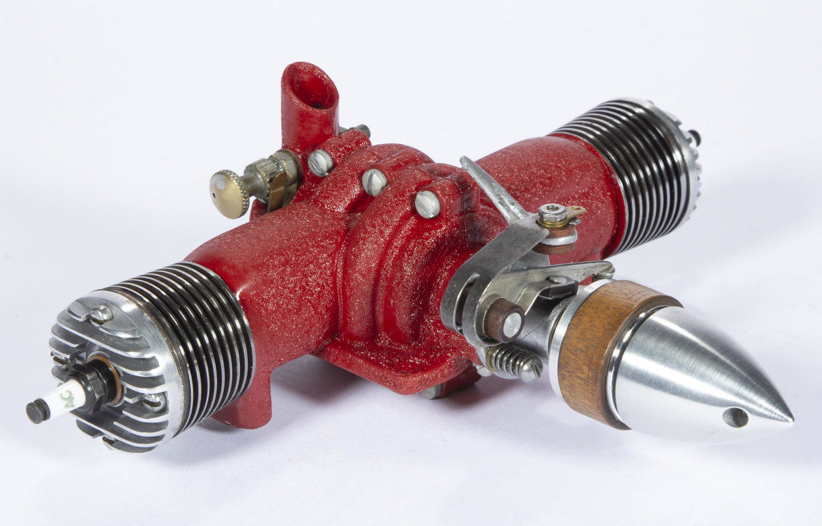 Micro Model Co. Wasp Twin / Two Cylinder 1947 Model Airplane Engine,