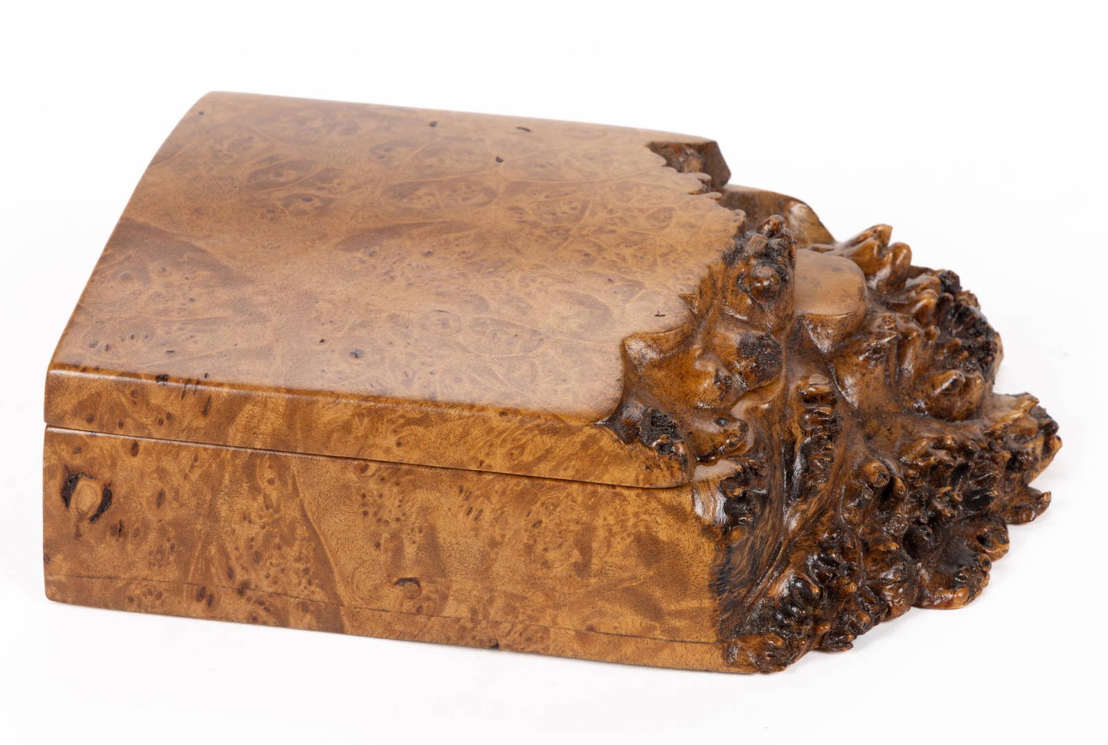 MICHAEL ELKAN (OREGON, 1942-2014) ARTISAN STUDIO TREEN LIDDED BOX ...