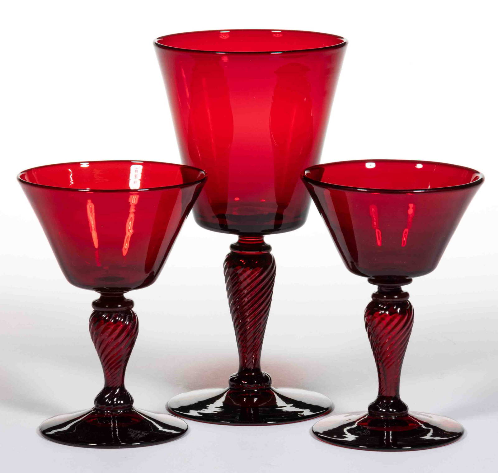 Steuben No 5088 Art Glass Drinking Articles Lot Of Three Auction