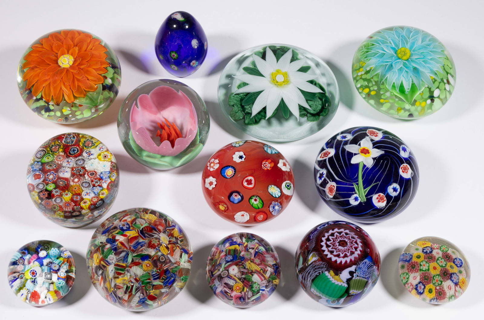 Assorted Chinese Art Glass Paperweights, Lot Of 14 Auction