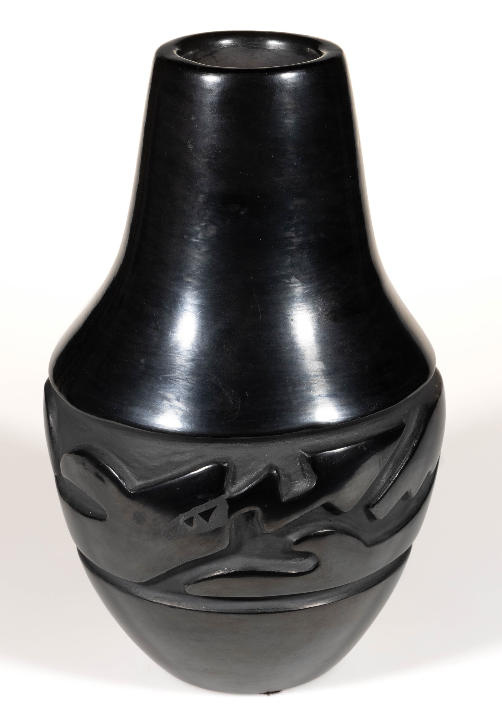 Signed "lee Tafoya" (1926-1996) Native American Santa Clara Pueblo ...