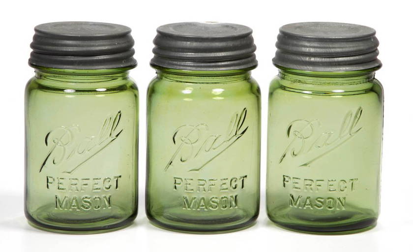 Ball Perfect Mason Pint Fruit Jars, Lot Of Three