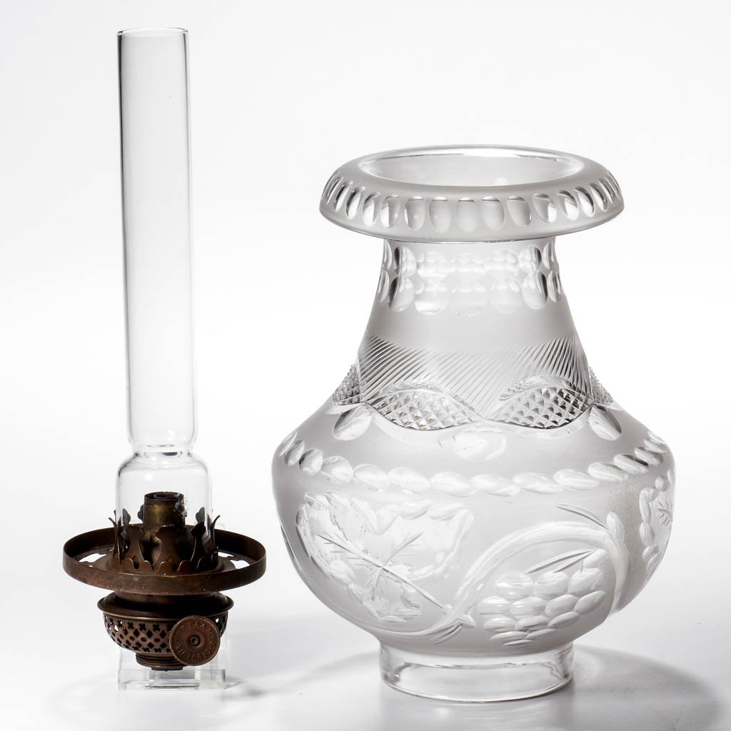 SANDWICH CUT AND ENGRAVED ARGAND SHADE