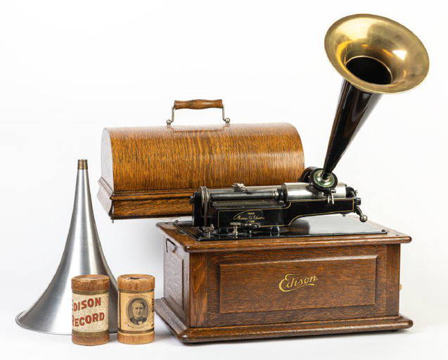 Large Edison Player, Beautiful Condition and Fully Operational with Two ...