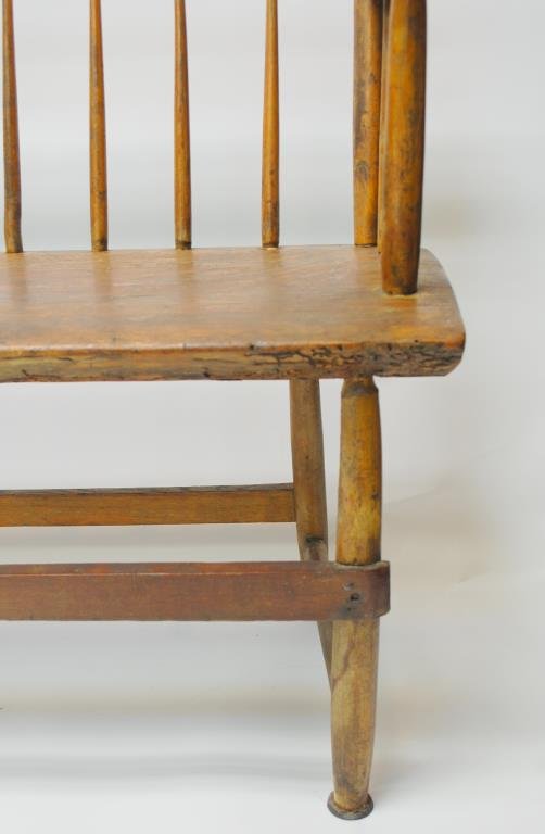 Long 19th Century Windsor Bench : Lot 44