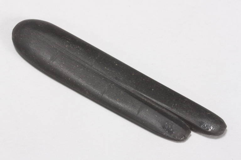 Egyptian Obsidian Two Finger Amulet,