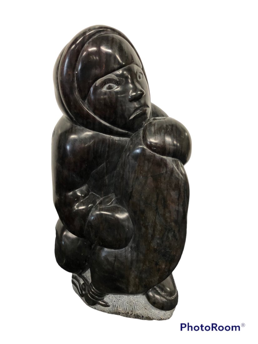 Inuit Steatite Stone Eskimo Sculpture Auction