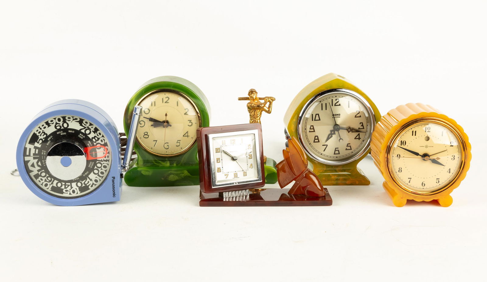 (5) Vintage Bakelite and Panasonic Desk Clocks - Jun 17, 2021 | Cottone ...