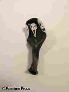 Scream 4 Exclusive Movie Prop Auction Prices - 302 Auction Price ...