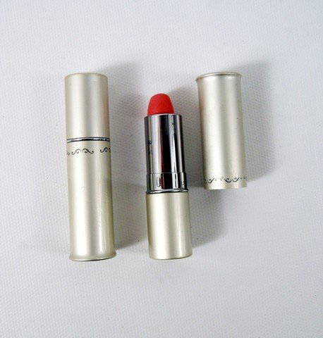 Push Kira (Camilla Belle) Lipstick Props - Mar 23, 2014 | Premiere ...