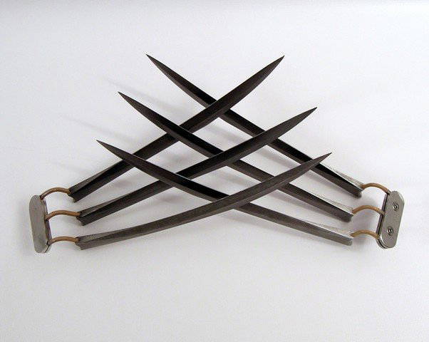 Hollywood Famous Movie Props & Costumes Prices - 482 Auction Price ...