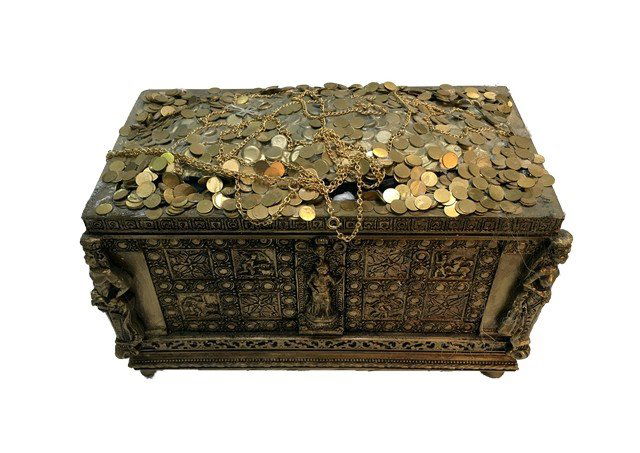 National Treasure Treasure Room Artifacts: Gold Chest