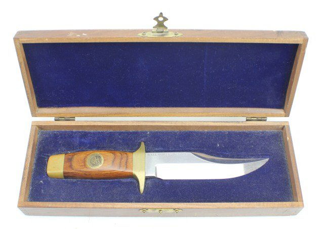 Smith & Wesson Texas Rangers Commemorative Knife
