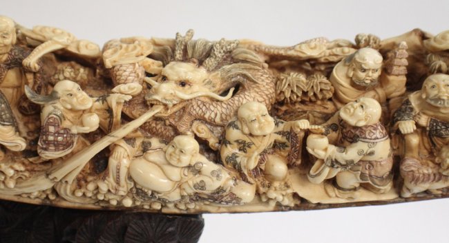 LARGE CHINESE CARVED DEITY FIGURE IVORY MAMMOTH TUSK : Lot 31379A