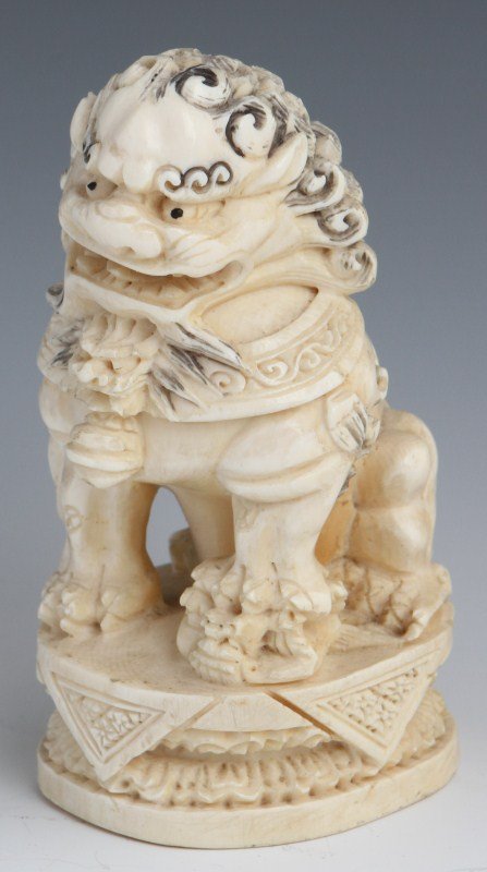 JAPANESE CARVED IVORY OKIMONO FOO DOG - SIGNED