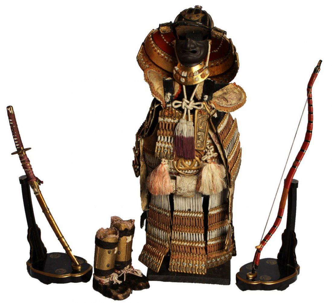 Miniature Japanese Samurai Armor Display