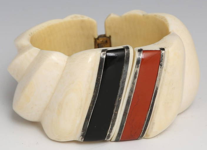 Ivory Bangle Bracelet With Jasper And Ebony Inlays