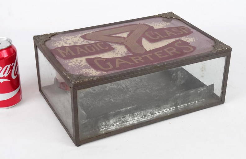 Magic Clasp Carters Box