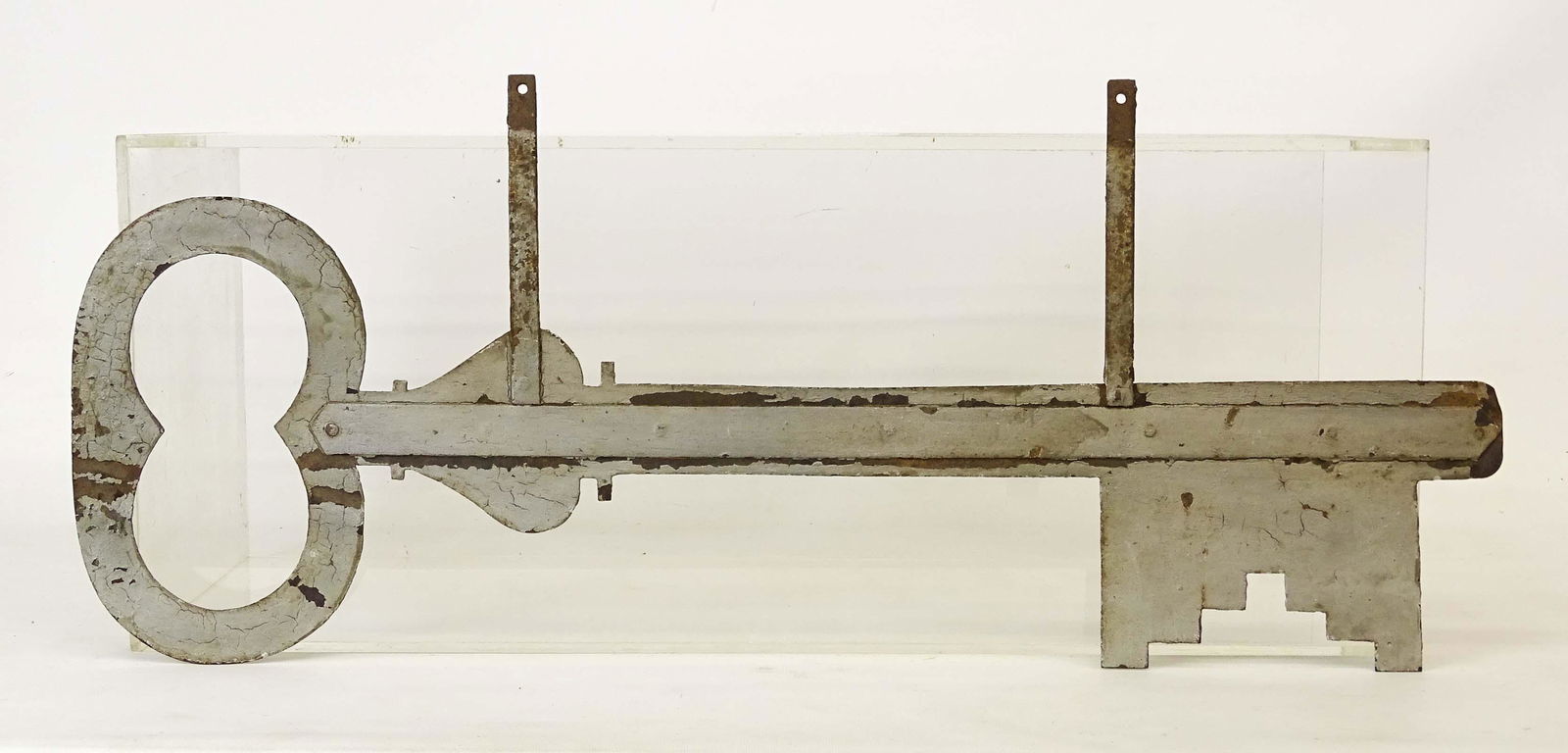 Key Trade Sign - Oct 26, 2019 | Copake Auction Inc. in NY