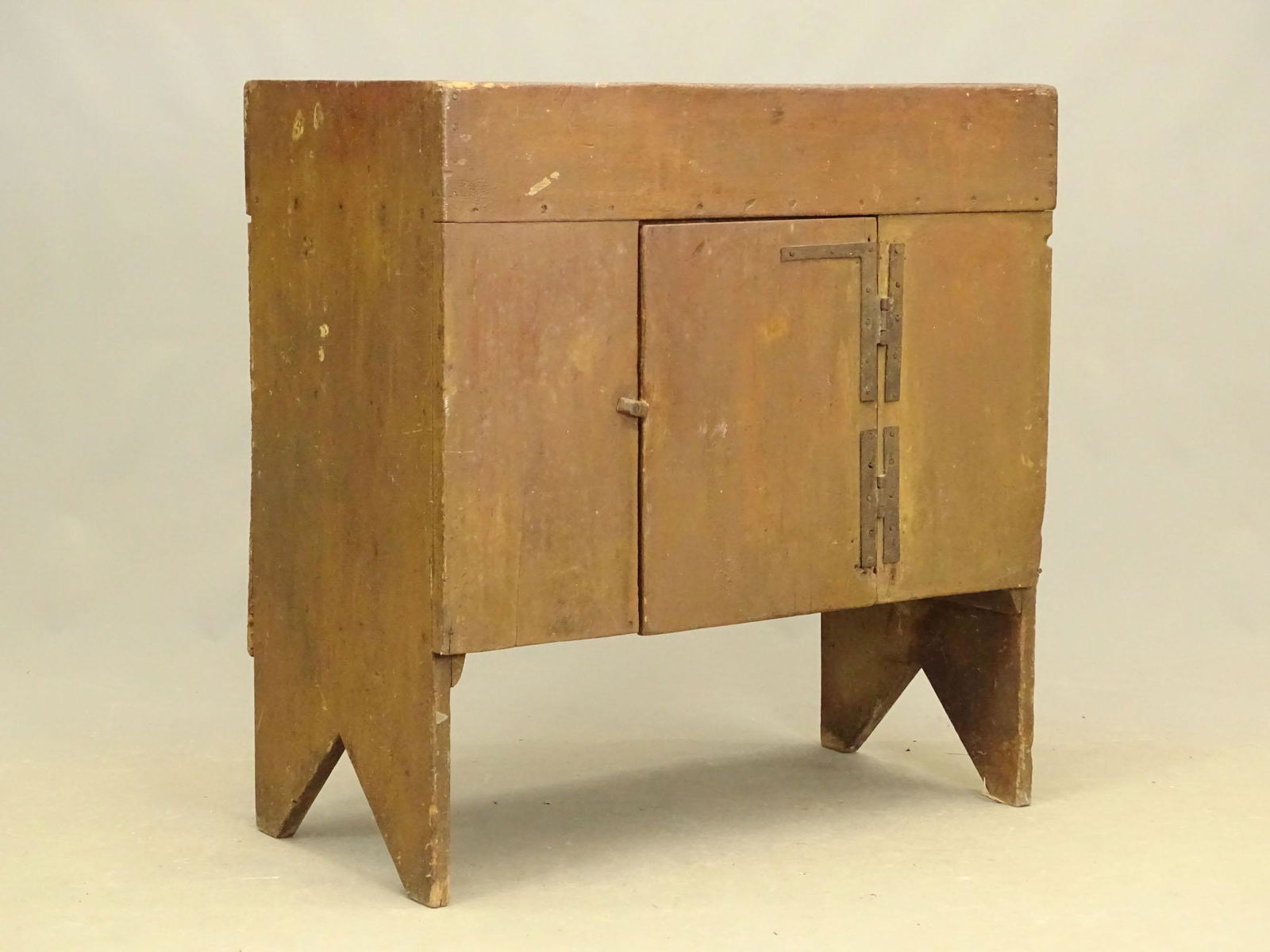 19th c. Drysink - Jan 01, 2020 | Copake Auction Inc. in NY