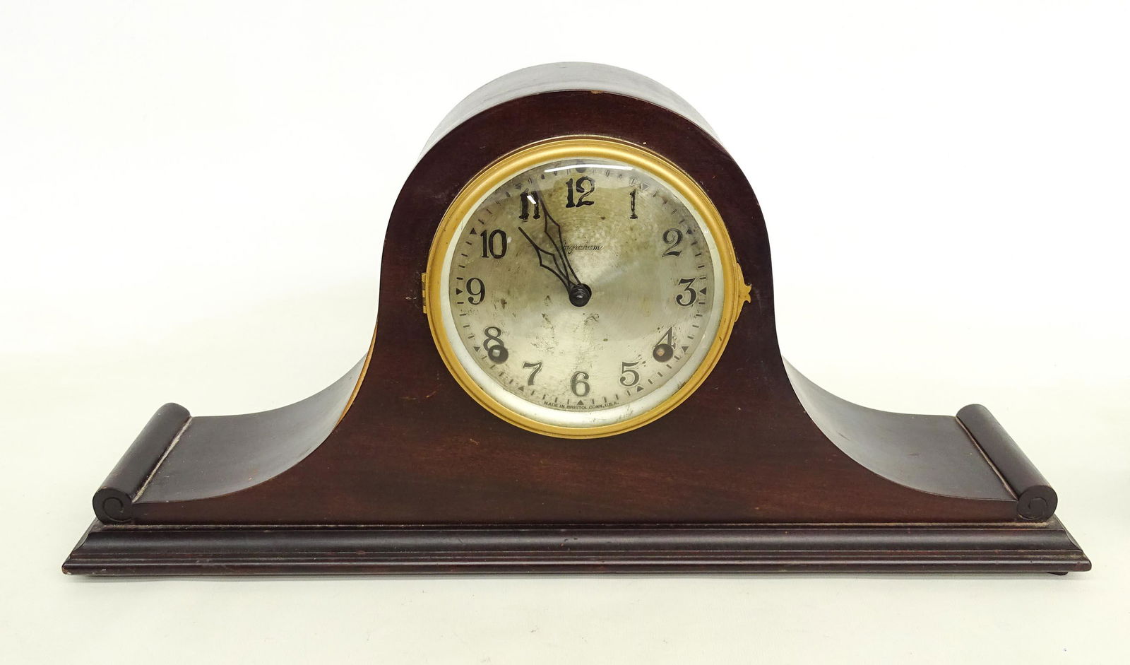 Shelf Clocks - Jun 25, 2016 | Copake Auction Inc. in NY