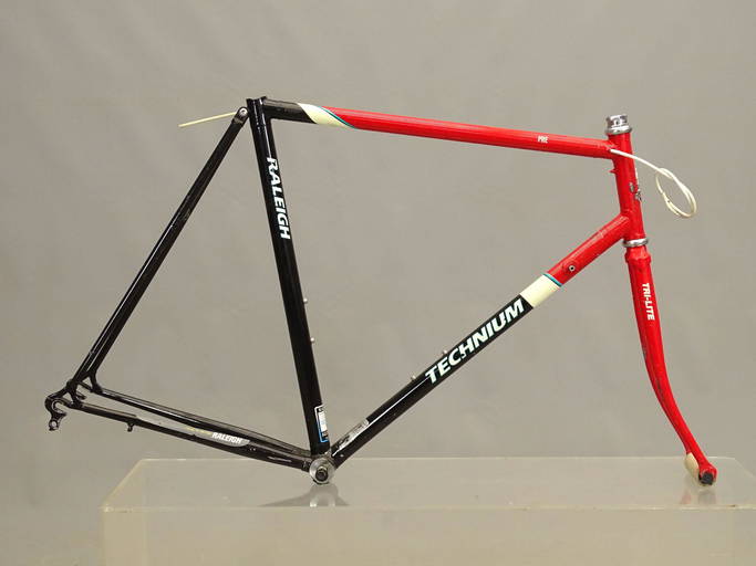 Raleigh Technium Frame & Fork