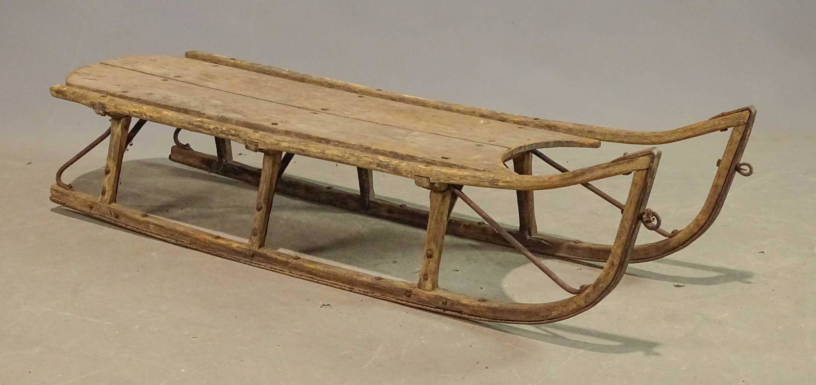 Antique Runner Sled (#0421) on Mar 25, 2023 | Copake Auction Inc. in NY