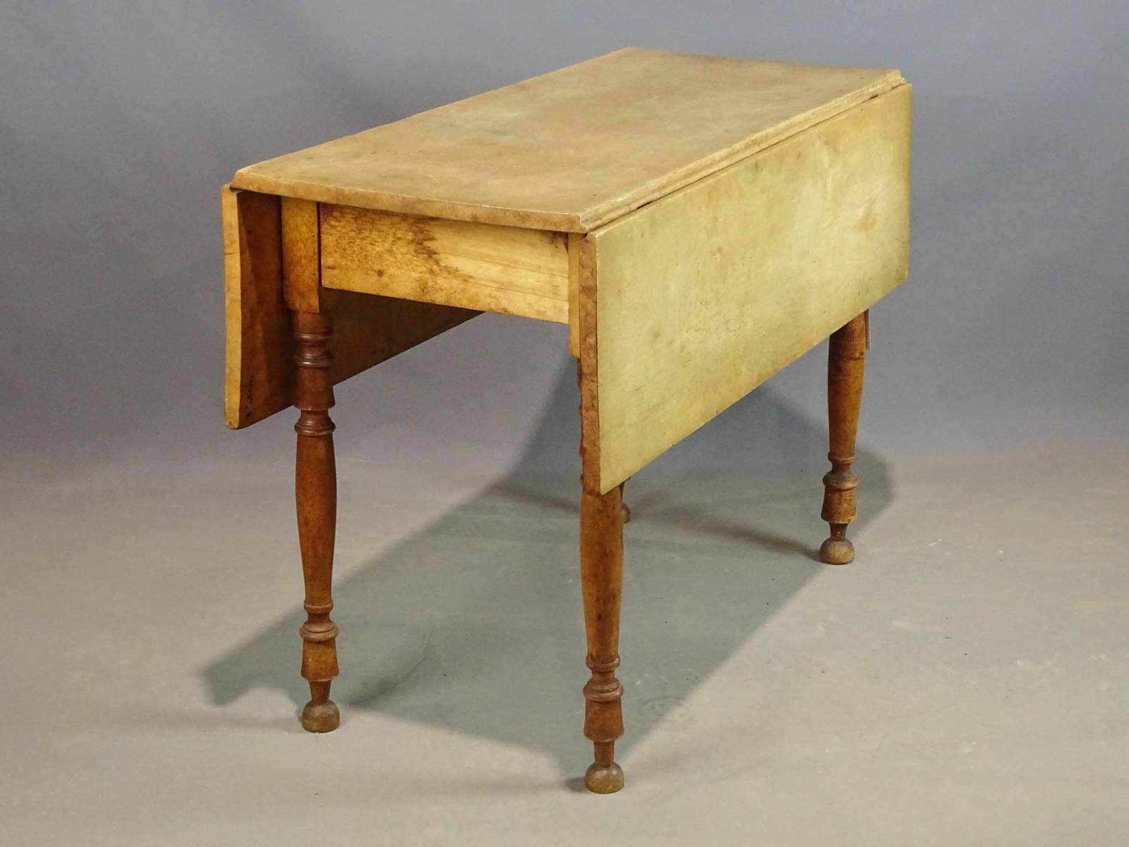 19th C. Sheraton Table Auction