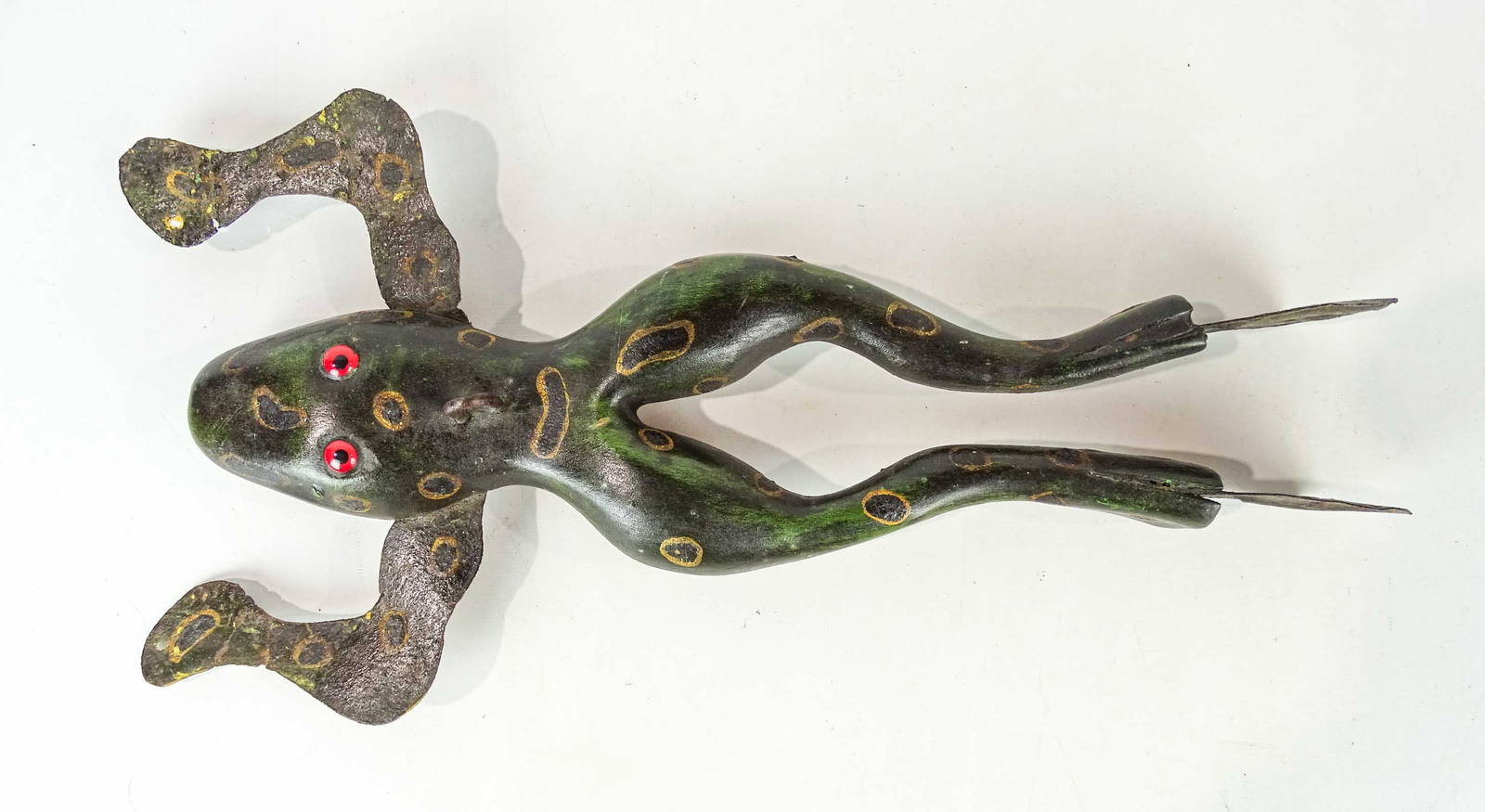 Folk Art Frog Decoy Auction