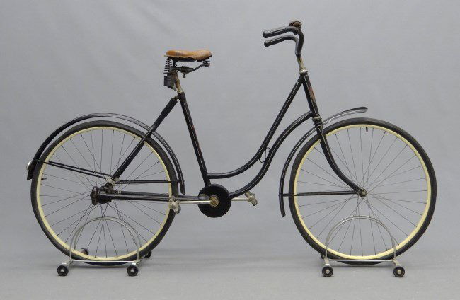 Pierce "Rick" Chainless Bicycle