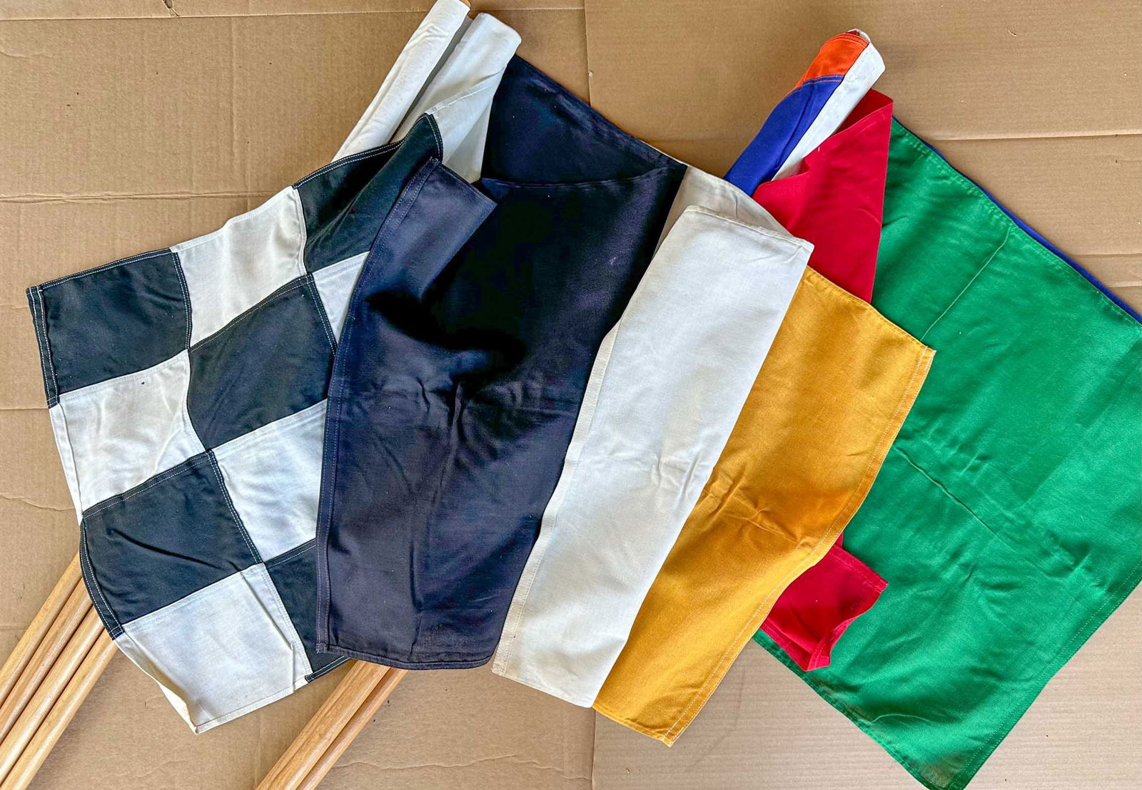 Racing Start Flags Auction