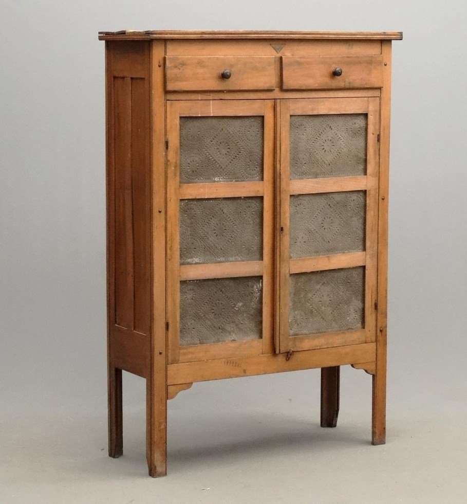 Pie Safe - Jul 25, 2015 | Copake Auction Inc. in NY